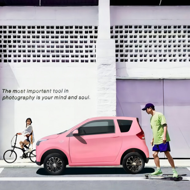 RHD/LHD Electric Car Solar 2 With Solar Pannel Power For Longer Driving